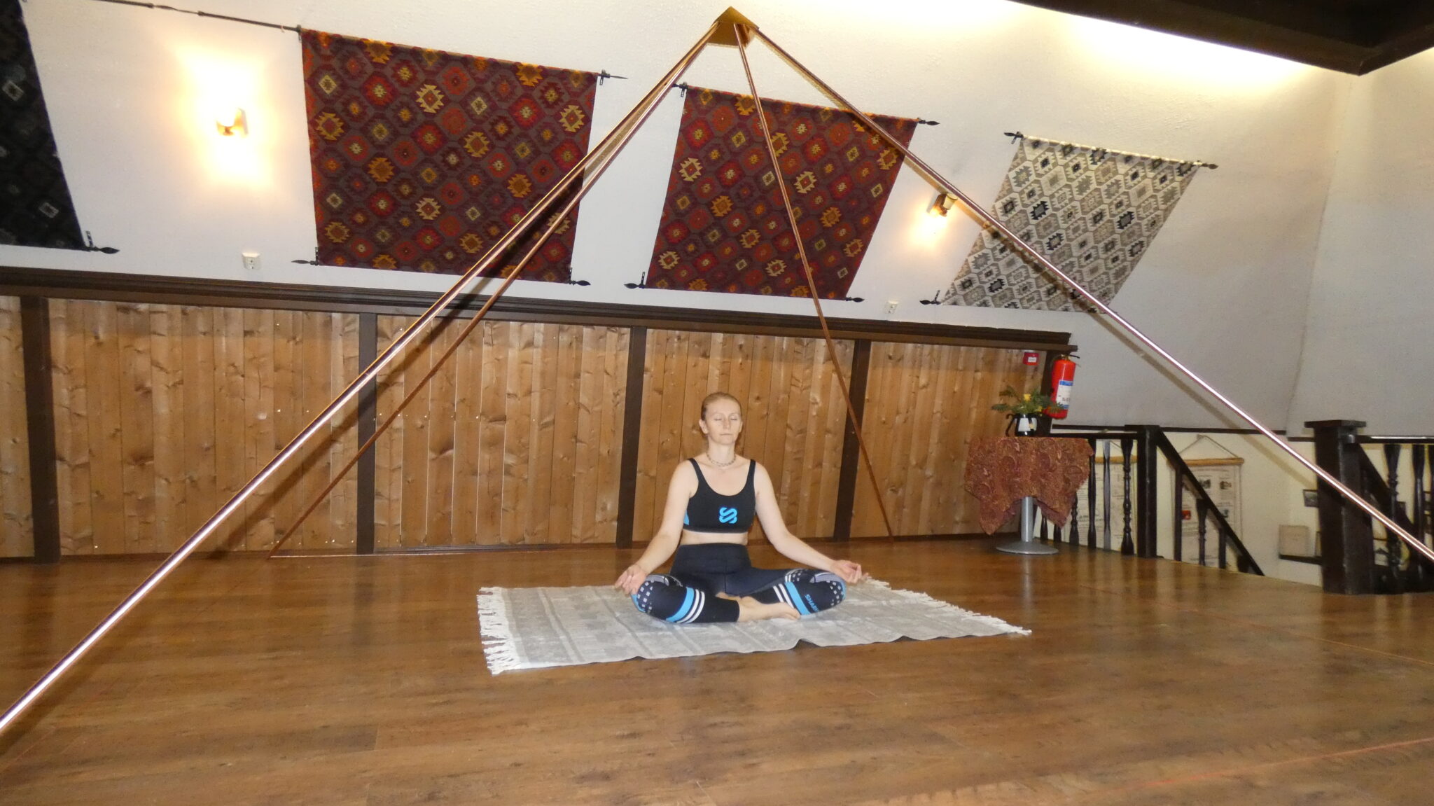 3,9m/12,75ft base Copper Pyramid for Energy Healing, Meditation ...